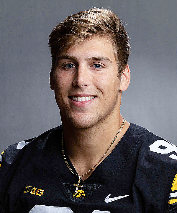 Packers draft Iowa’s Van Ness at No. 13 | News, Sports, Jobs - Times ...